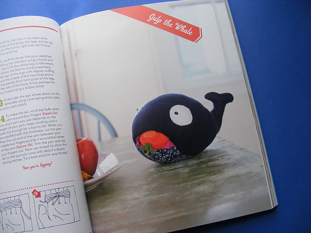 Book Review: Flip Dolls & Other Toys That Zip, Stack, Hide, Grab & Go ...