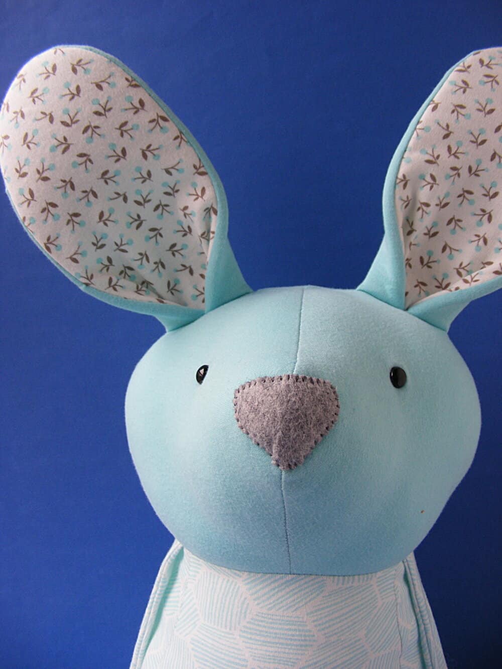 Use Stretchy Knit Fabric to Make Extra Soft Stuffed Animals - Shiny ...