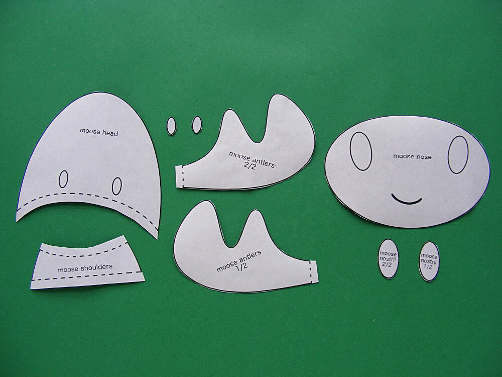 Free Moose Applique Pattern - Shiny Happy World